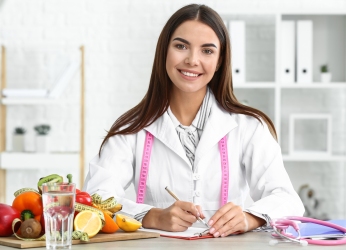 Understanding Clinical Nutrition: A Path to Dietician | VLCC