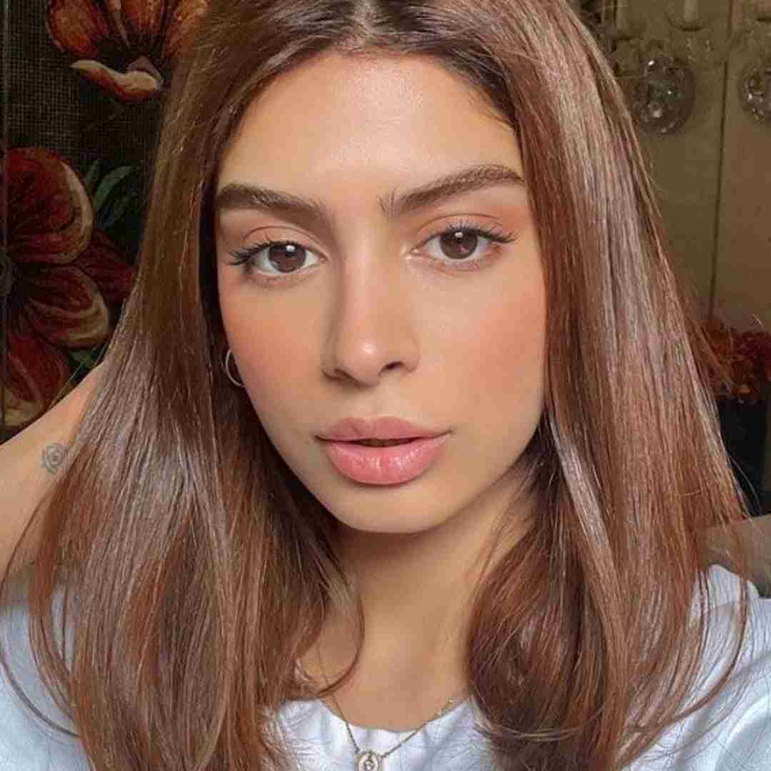 The Complete Guide to Dusky Skin Tone: Makeup, Skincare, & Fashion Tips